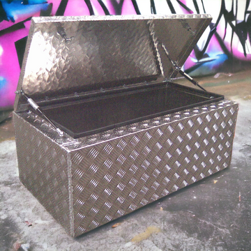 Metallics UK - Bespoke Steel and Aluminium Storage Boxes