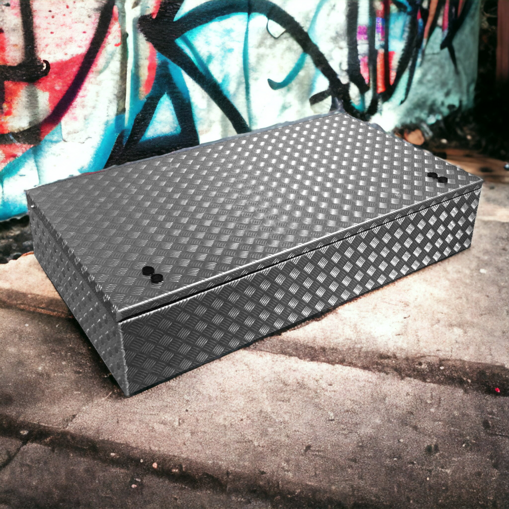 Tub Lockable Storage Box – Metallics UK